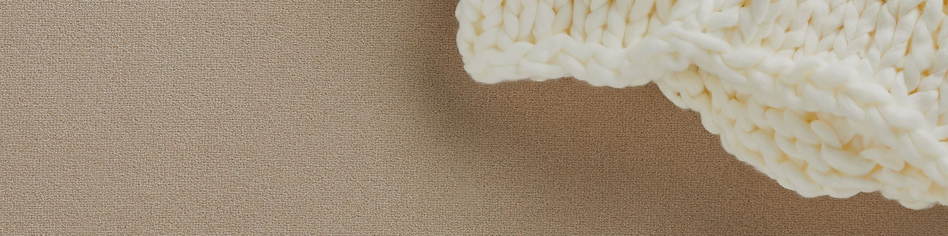 Moquette velours ras, moquette acoustique, moquette murale ras | Saint ...