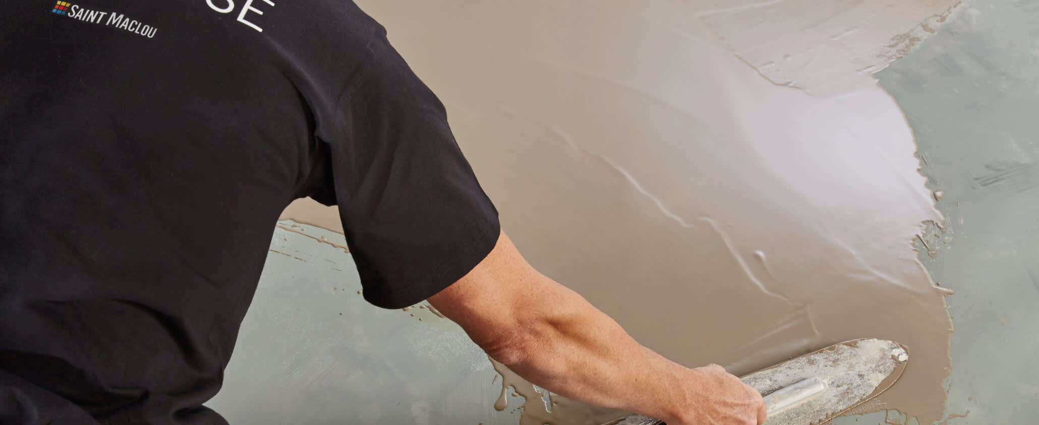 Conseils Experts - Préparation de sol : à quoi sert le ragréage ...