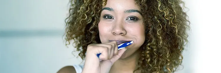 Back Teeth Cavities and Plaque Bacteria | Oral-B