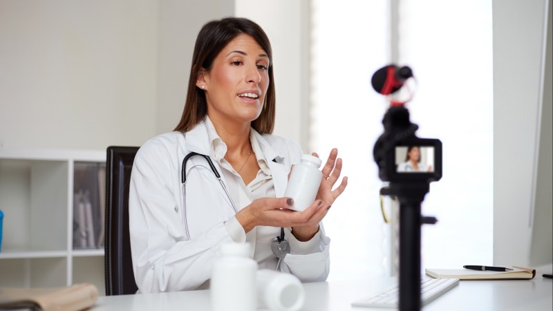 Words from a derm: Behind the “skinfluencer” social media trend | MDLinx