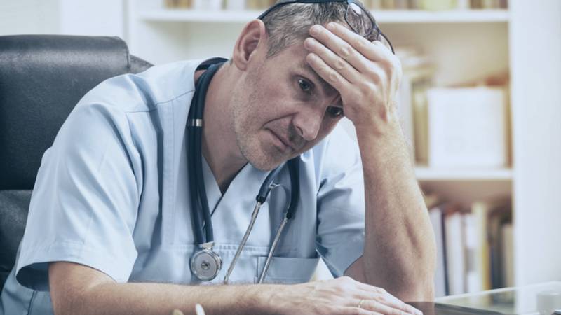 Doctors on edge as practice revenues plunge, survey finds | MDLinx