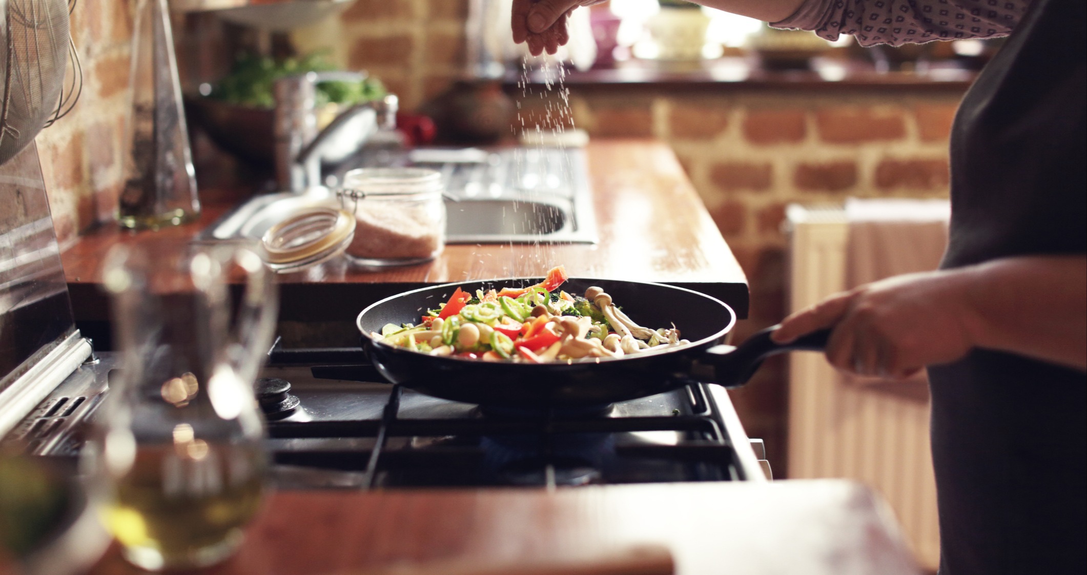 Adding salt to your dinner plate may increase cancer risk | MDLinx