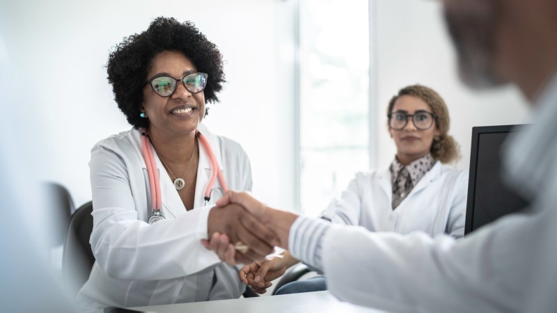 5 red flags to watch for in your first physician-employment contract ...