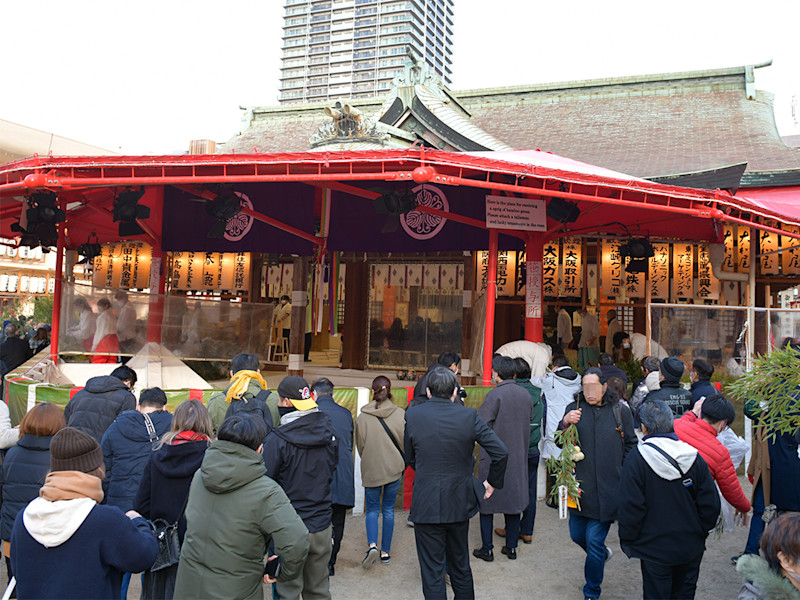 【2025年最新】関西の最強パワースポット16選！運気が上がるおすすめ神社・お寺・自然スポットを定番から穴場ま | TRAPOL[トラポル]