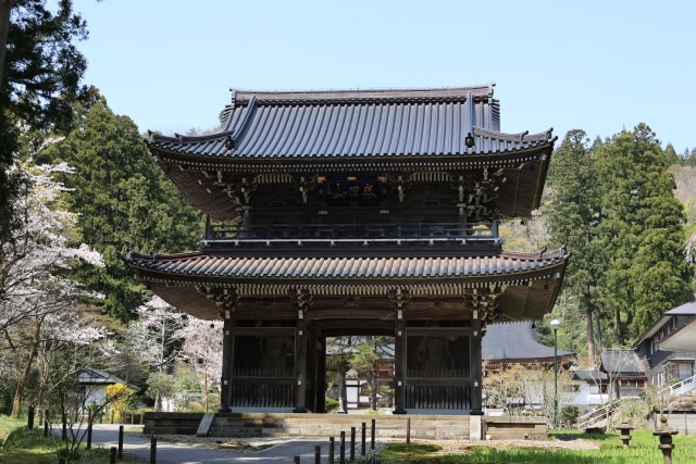 【2025年最新】新潟県の最強パワースポット13選！運気アップに！恋愛運・金運・厄除けにも！人生が変わる神社や | TRAPOL[トラポル]