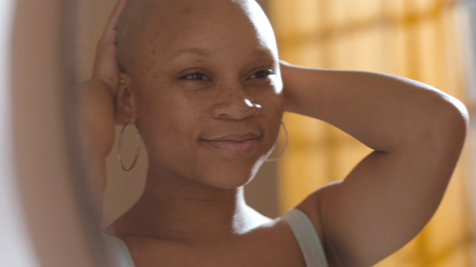 Comment se raser le crâne : méthode et soins après-rasage | Venus FR