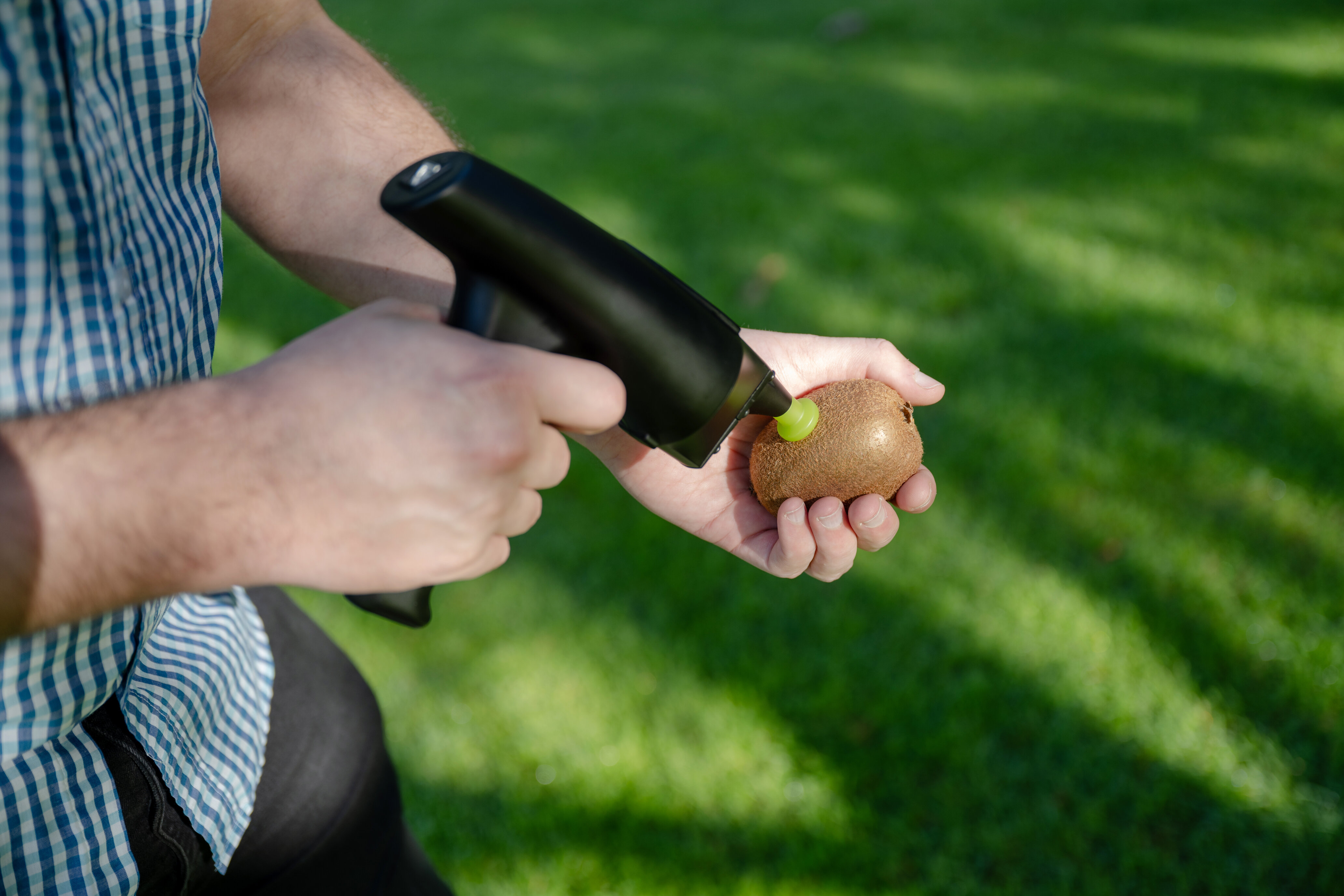 Non-destructive fruit testing · Plant & Food Research