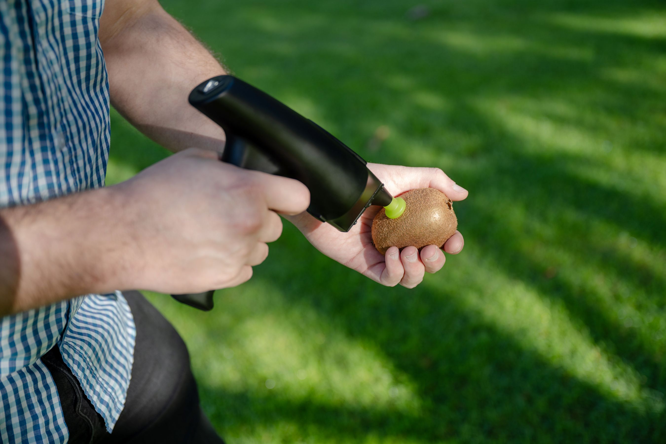Non-destructive fruit testing · Plant & Food Research