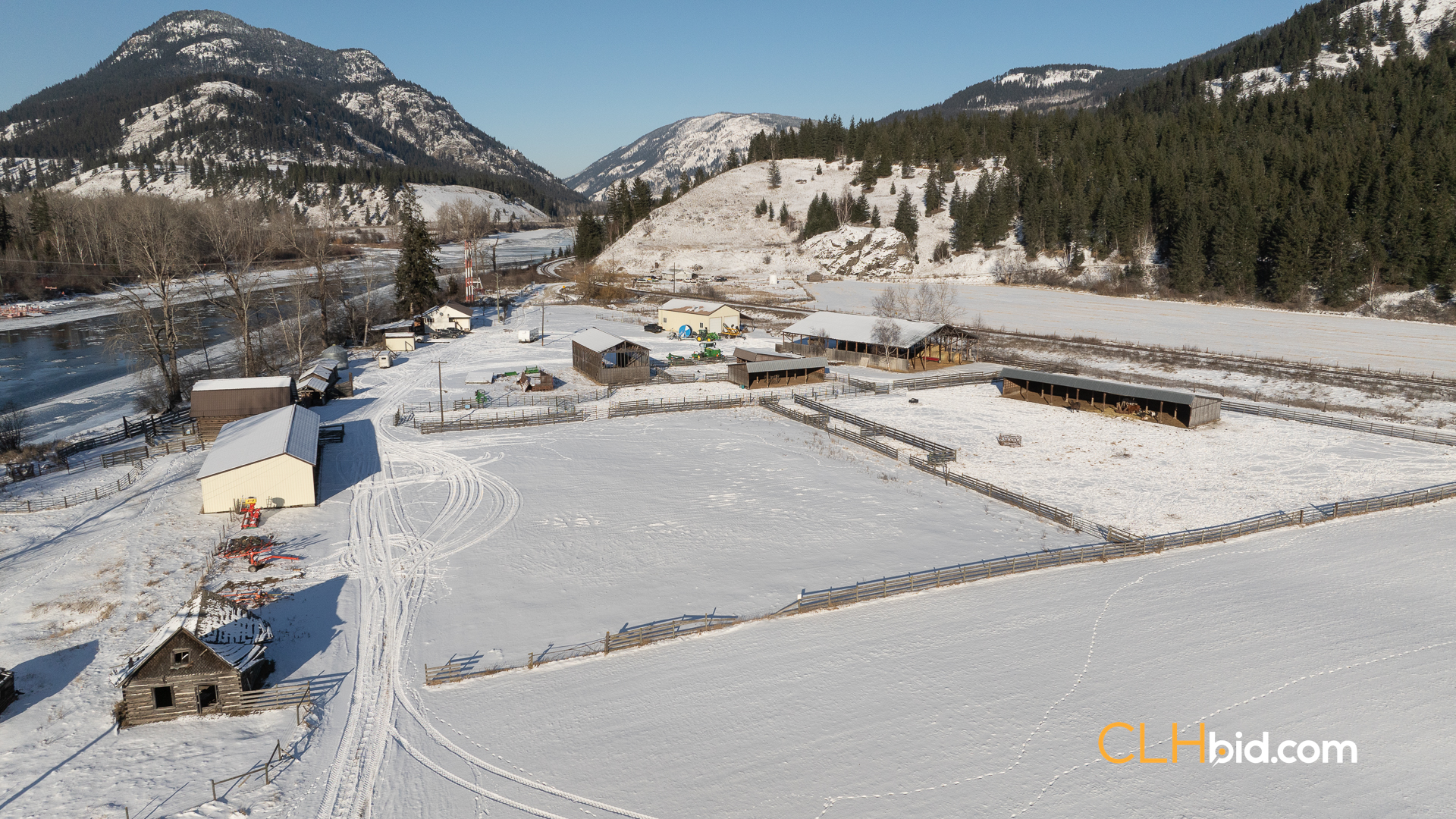 Little Fort Fodder | CLHbid.com