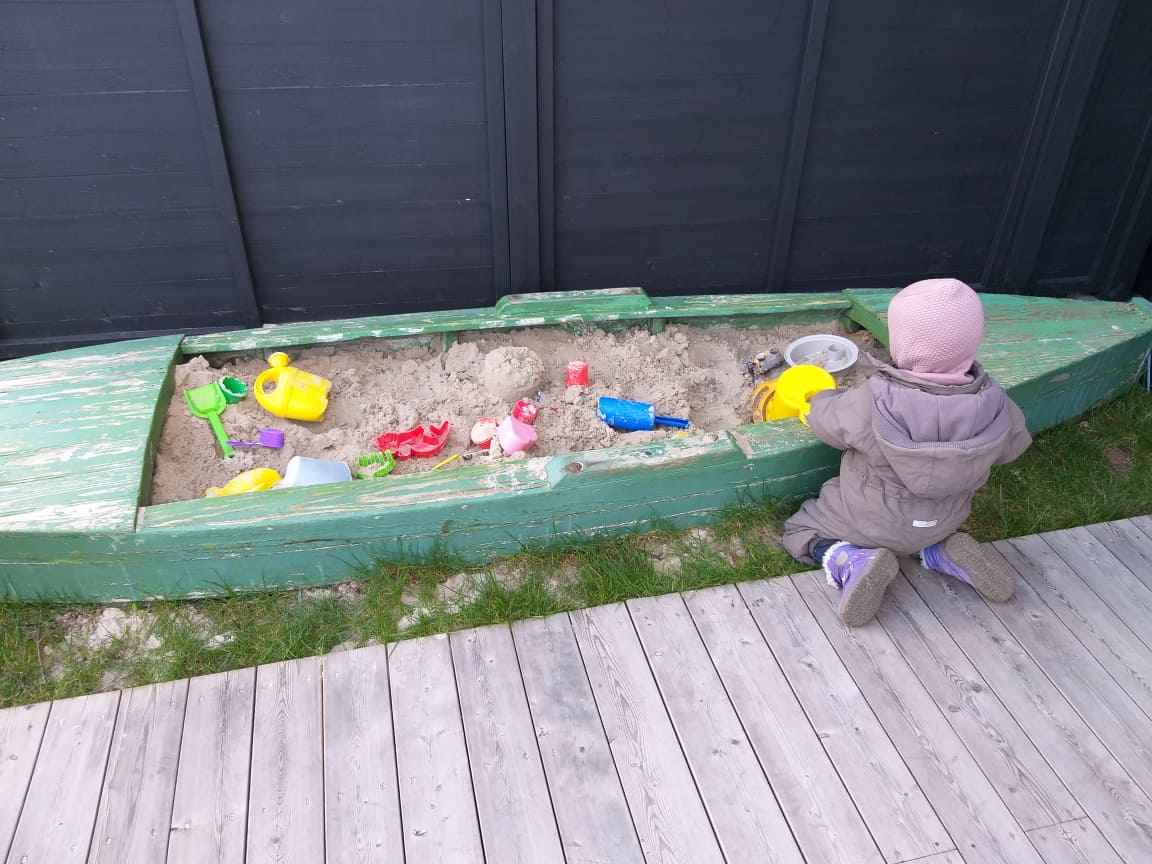 Sandkasse med låg |Her er Danmarks nok mest opfindsomme sandkasse - DBA ...