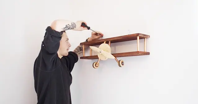 DIY hylde | VIDEO: Sådan laver du en skøn hylde til børneværelset - DBA ...