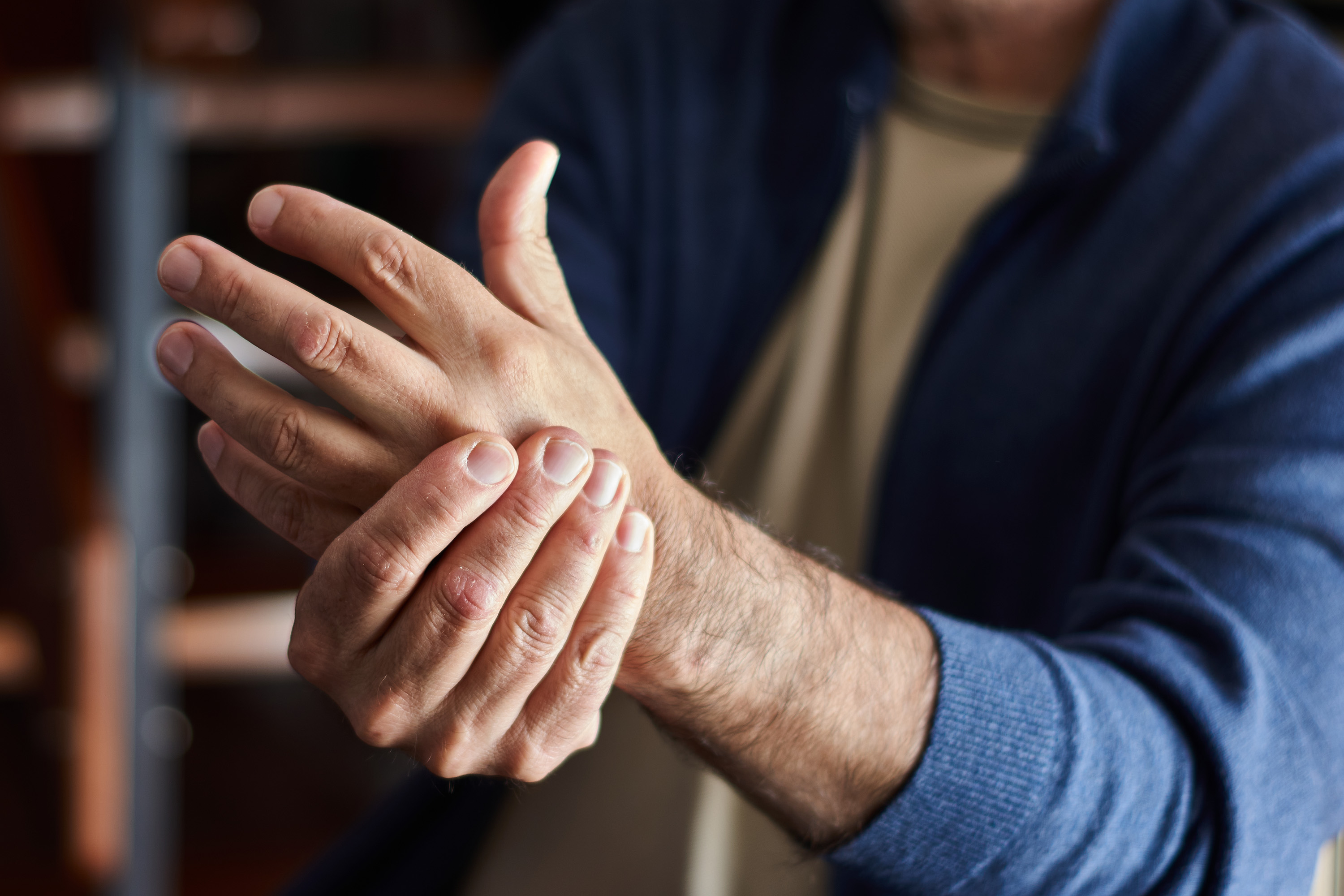 Understanding Asymmetric Oligoarticular Psoriatic Arthritis: Symptoms ...