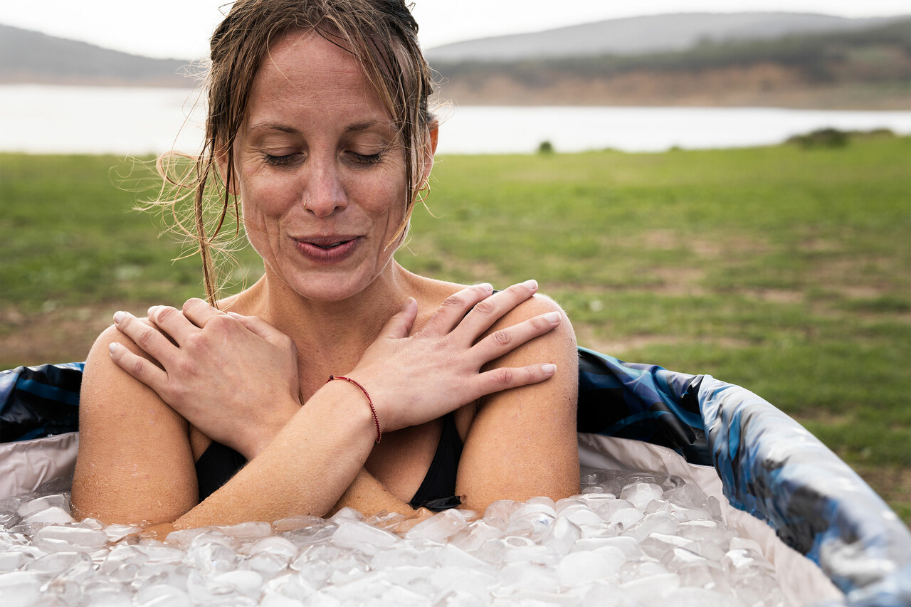 Pros and Cons of Cold Plunging for Skin