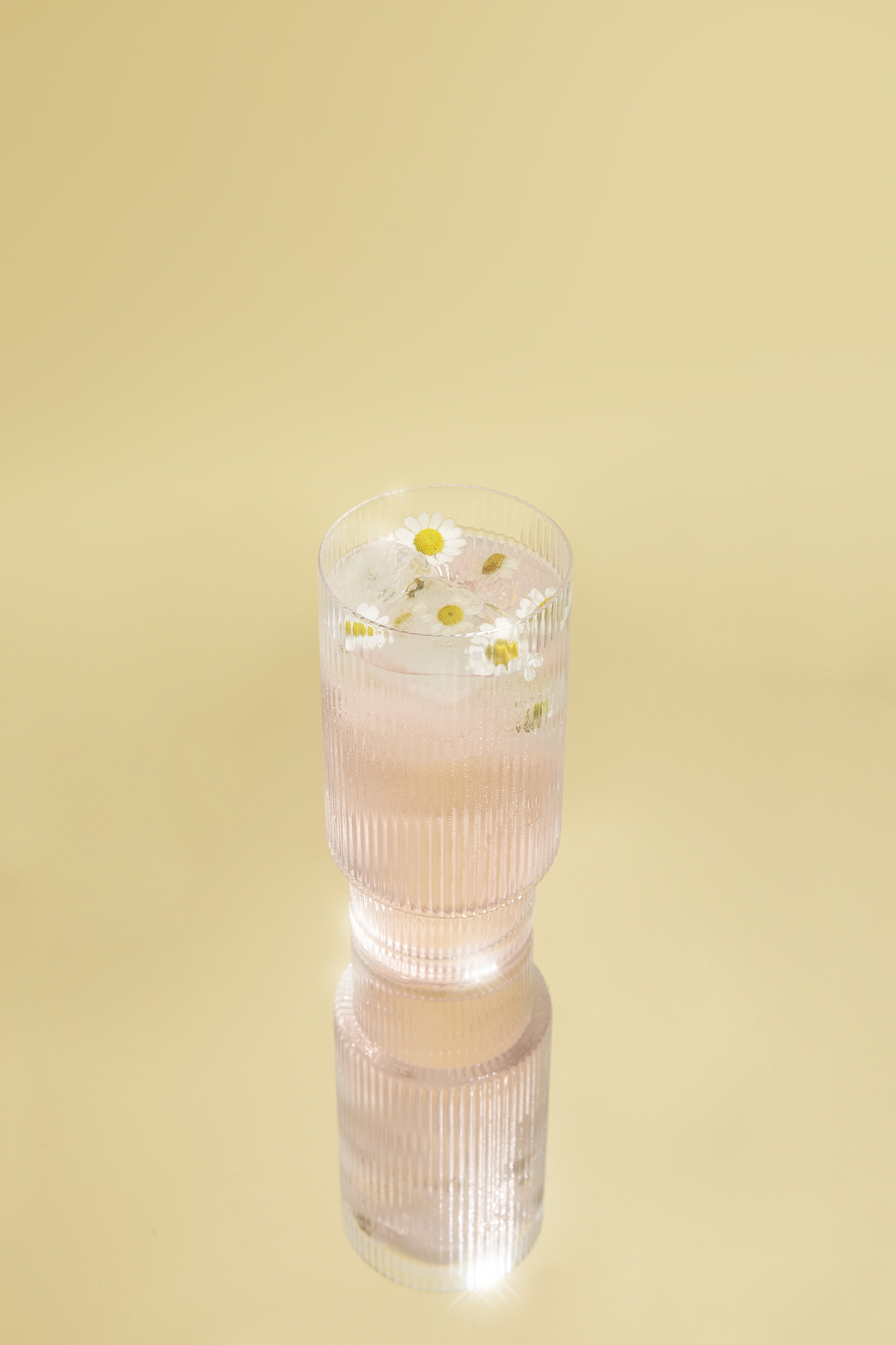 Home | Premium Rose Vodka & Spirits | Ette Spirits