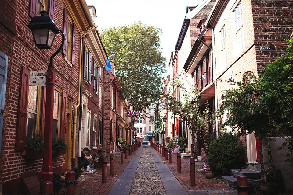 Apartments for Rent Under $1.5K in Old City-Society Hill, PA | Compass