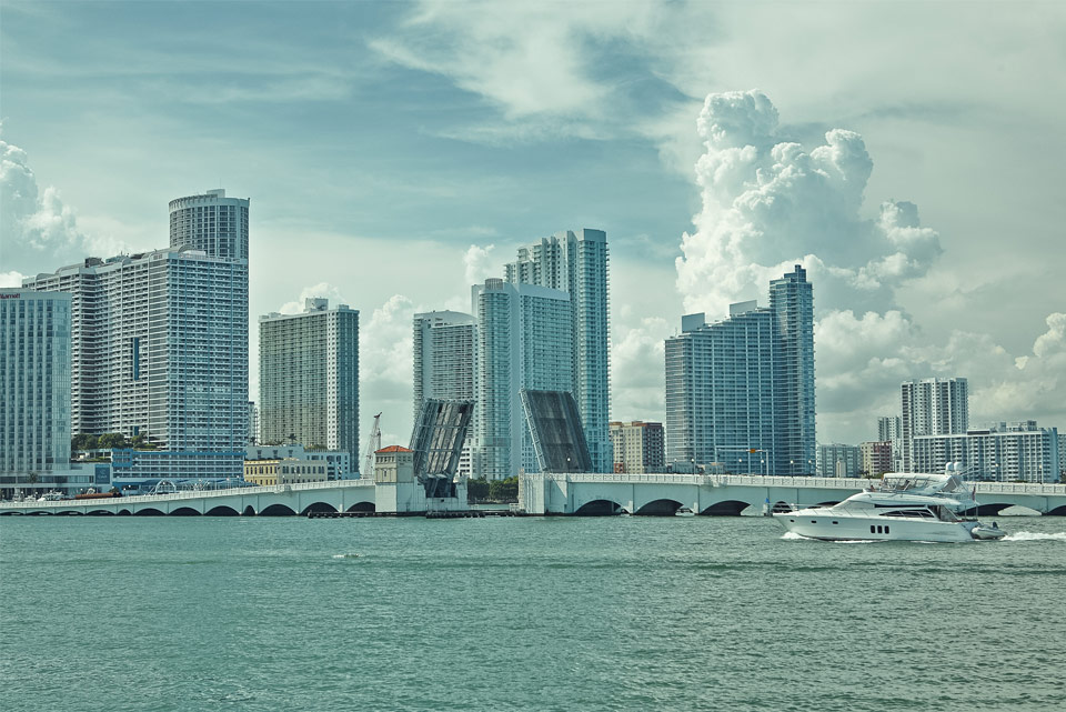 Midtown Miami Neighborhood Guide - Compass