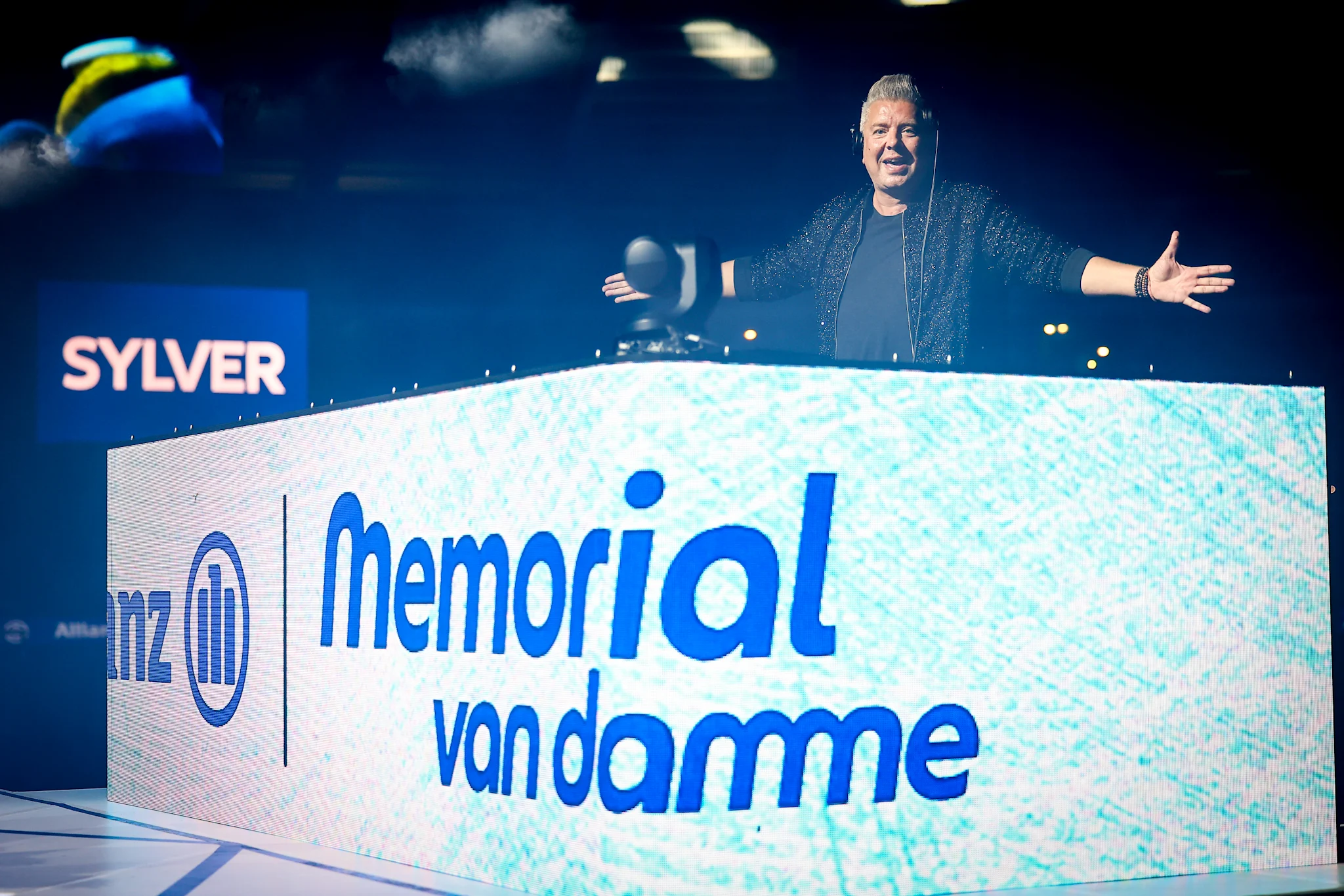 WK Ironman - Bart Aernouts en Marten Van Riel leiden ruime Belgische delegatie in Nice