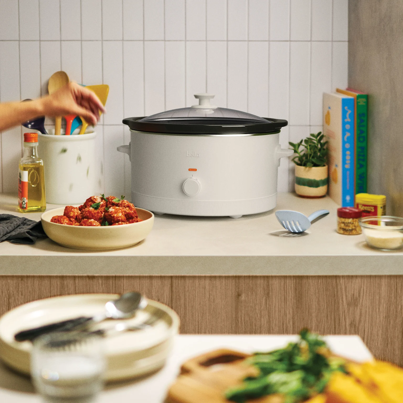 bella 6-Quart Manual Slow Cooker - Easy-to-Use Crock Pot for Stews ...