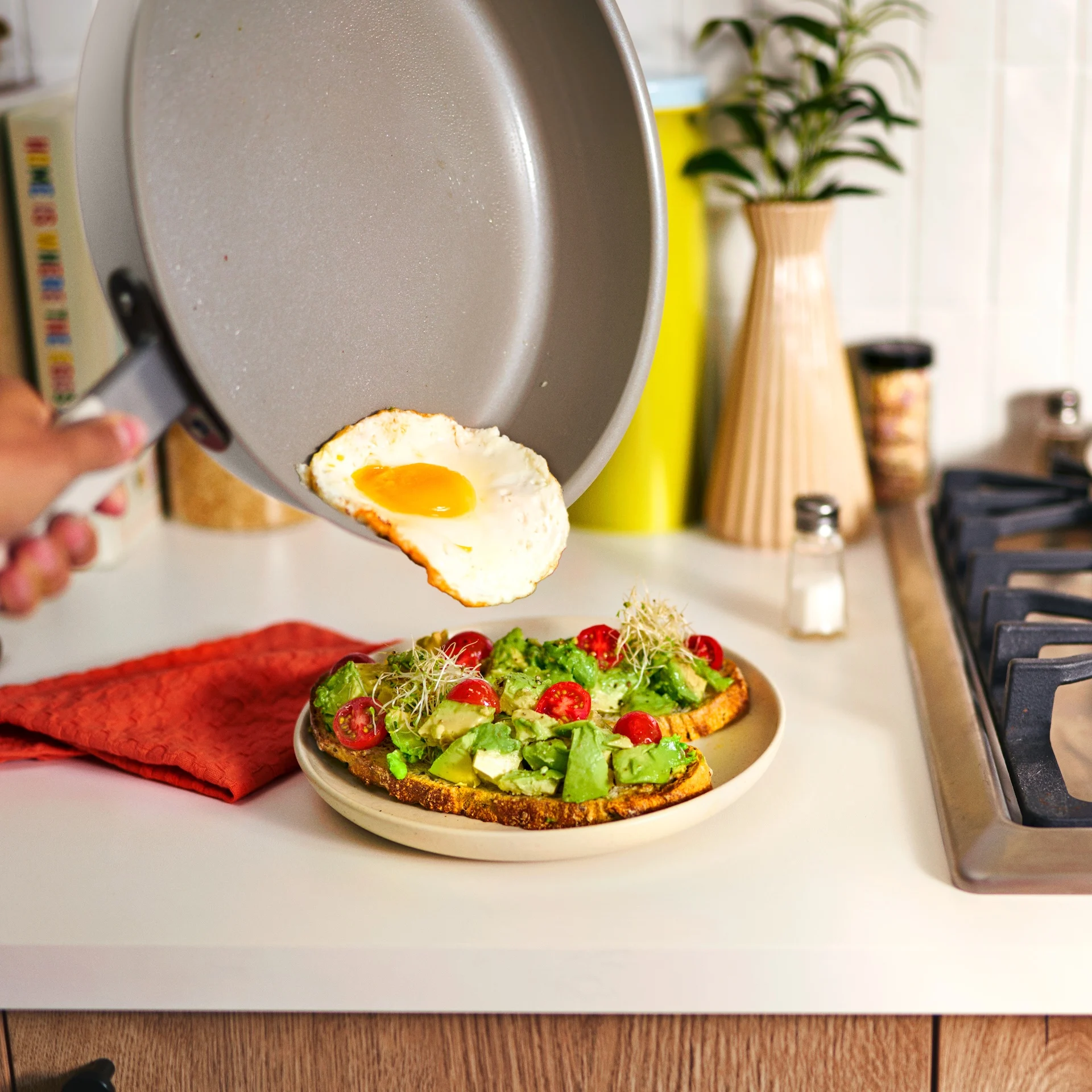 bella 9-Piece StoreMore Cookware Set | Fits-anywhere ™ kitchenware