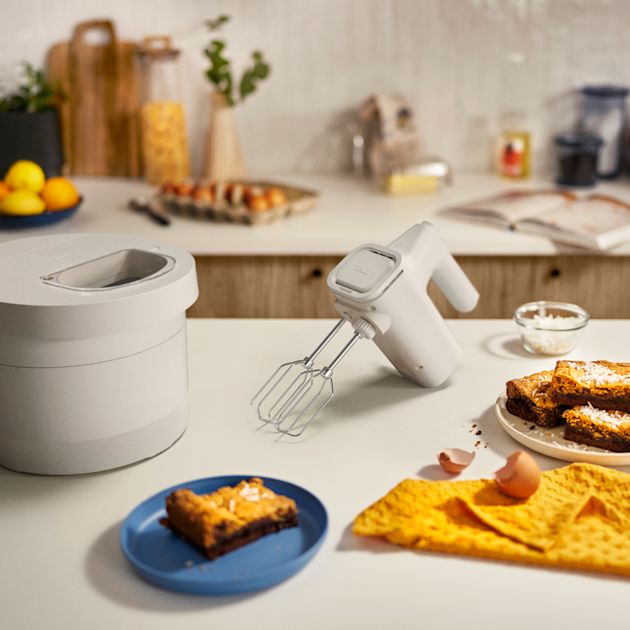 bella 3.5QT Hand & Stand Mixer – Compact 2-in-1 Mixer with Dual Bowls ...