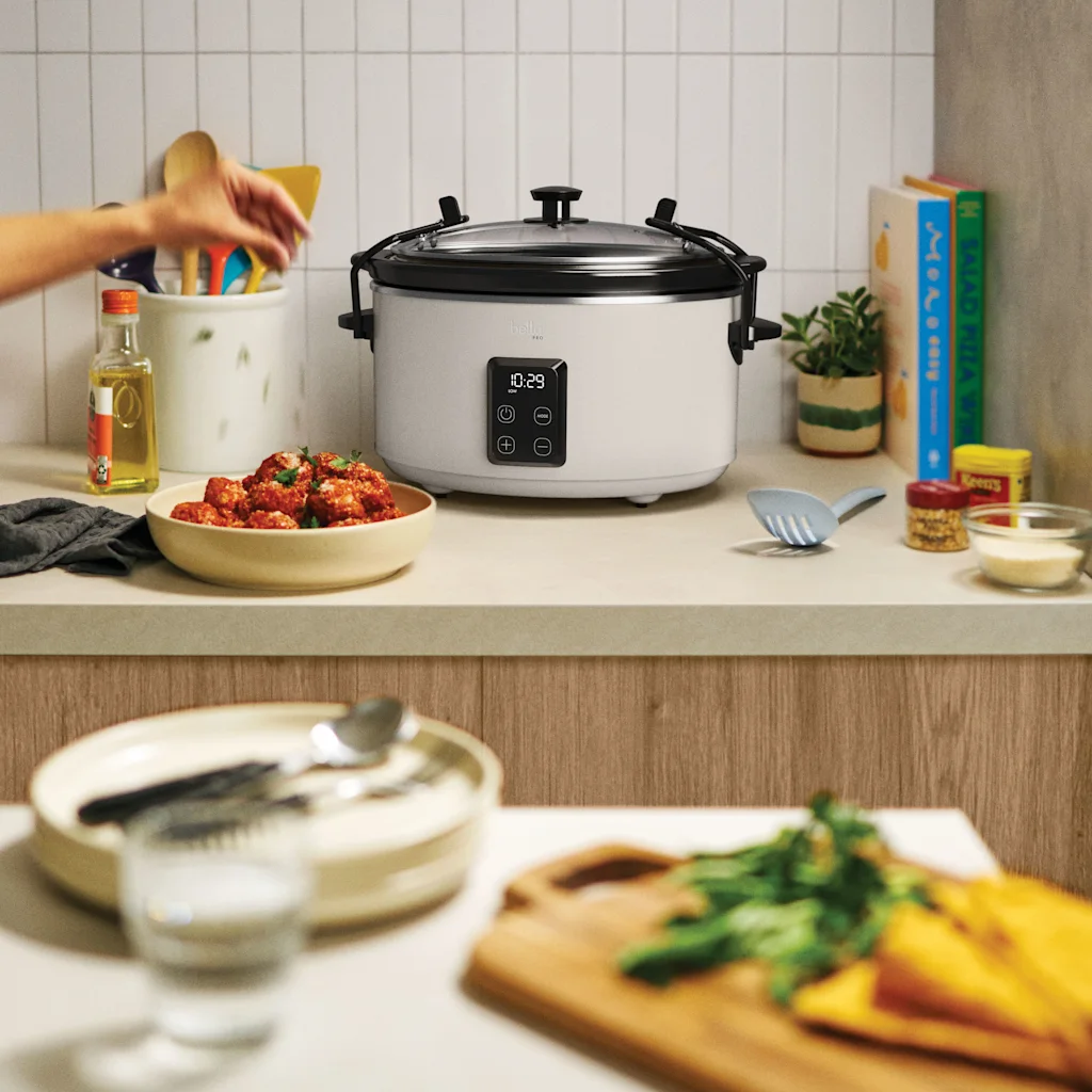 bella PRO 5qt Programmable Slow Cooker