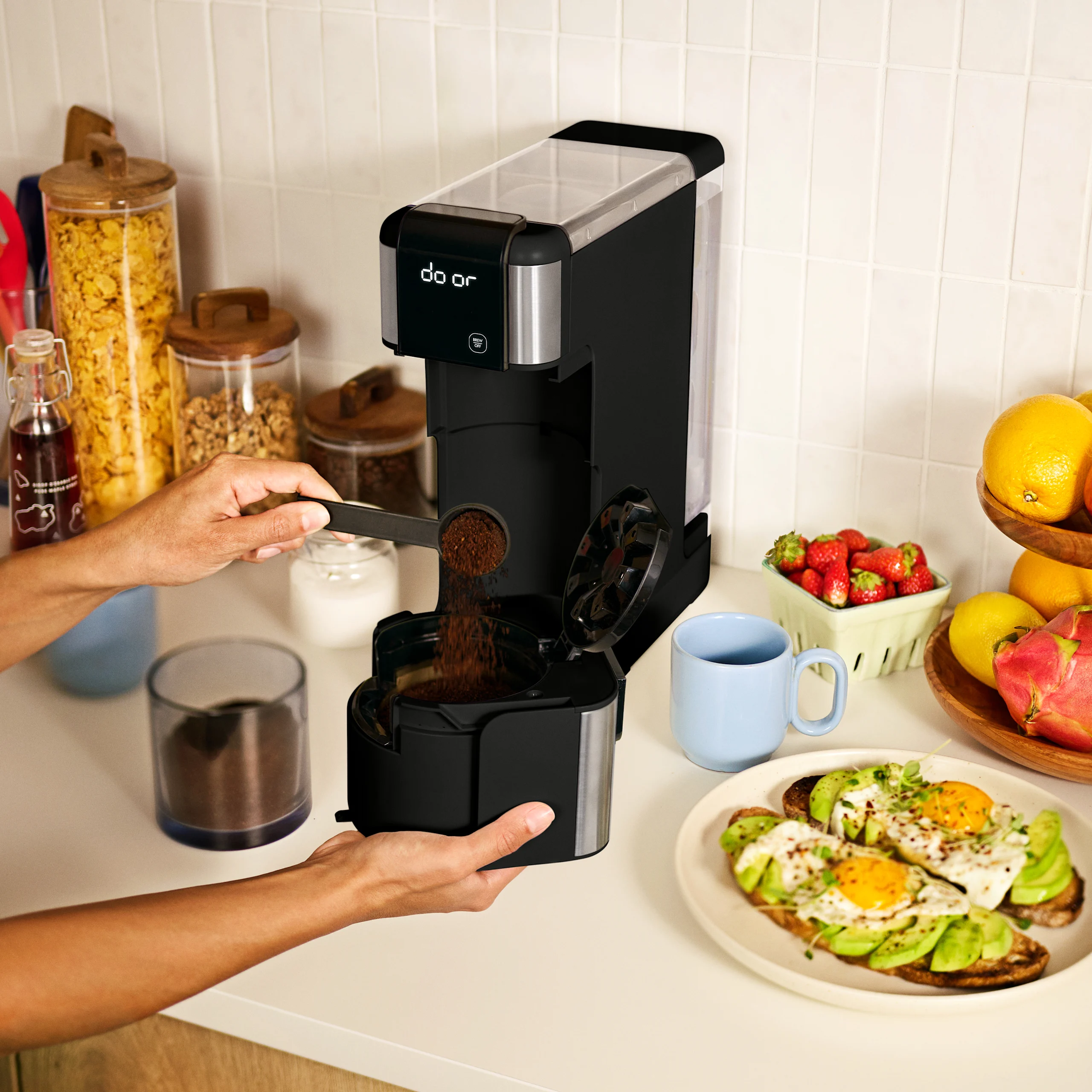 Single-Serve Coffee Maker with Grinder | Programmable, Fresh Brew Every ...