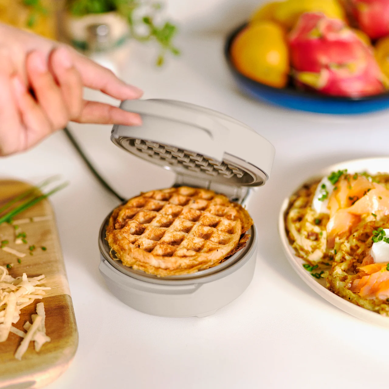 bella Snack and Store Mini Waffle Maker - Compact Waffle Iron for Quick ...