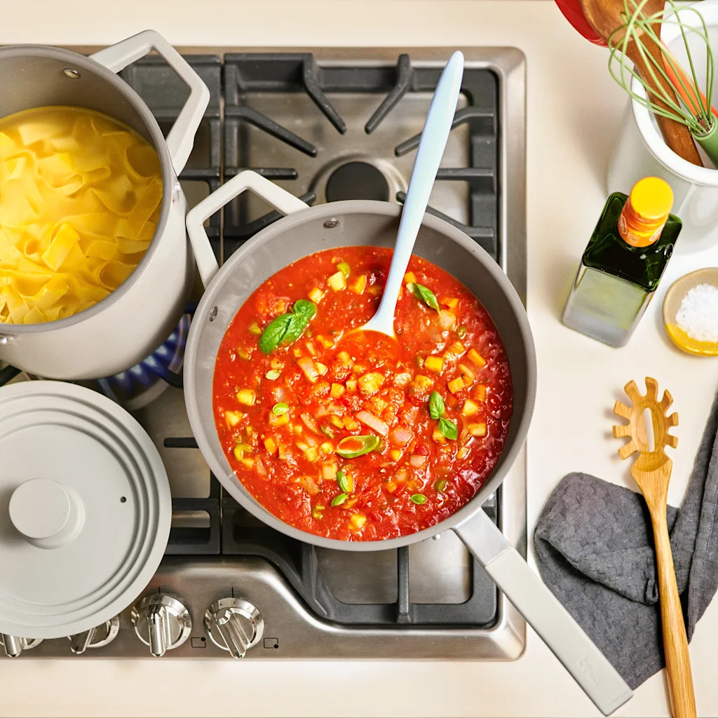 bella 9-Piece Ceramic Nonstick Cookware Set | Fits-anywhere ™ kitchenware