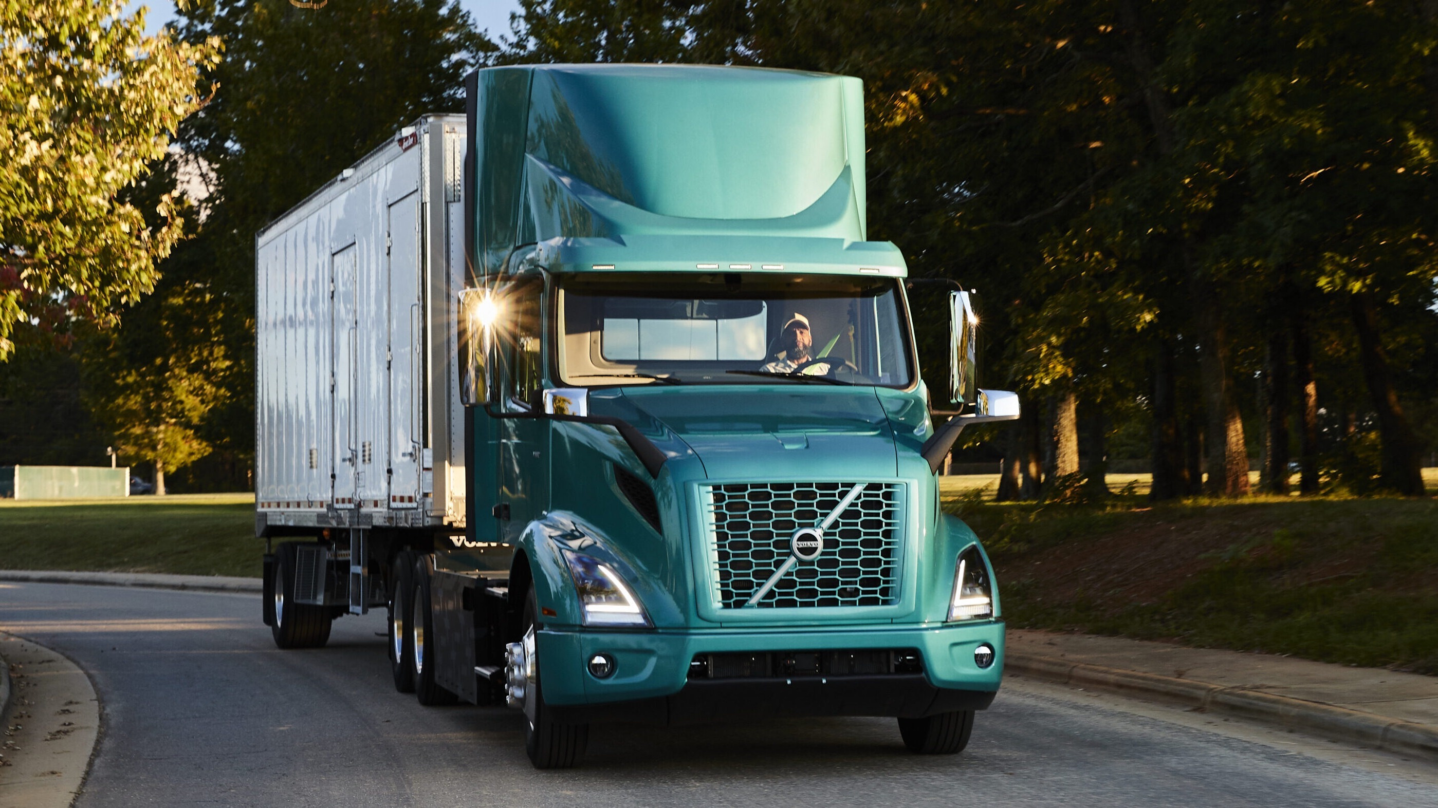 A guide to freight trucking rates in 2025 | Uber Freight