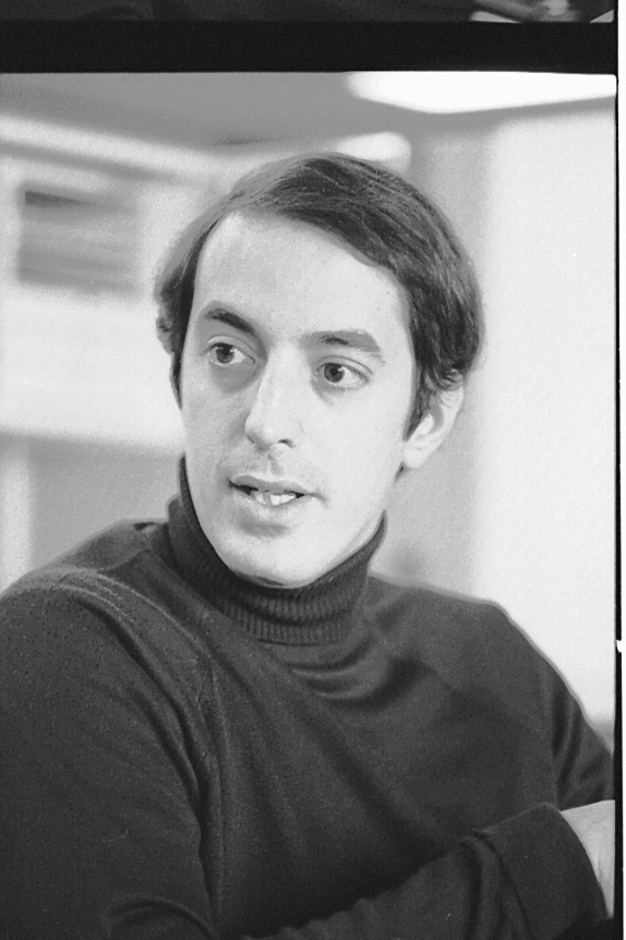 Explore Intel’s history- Changes at the Top