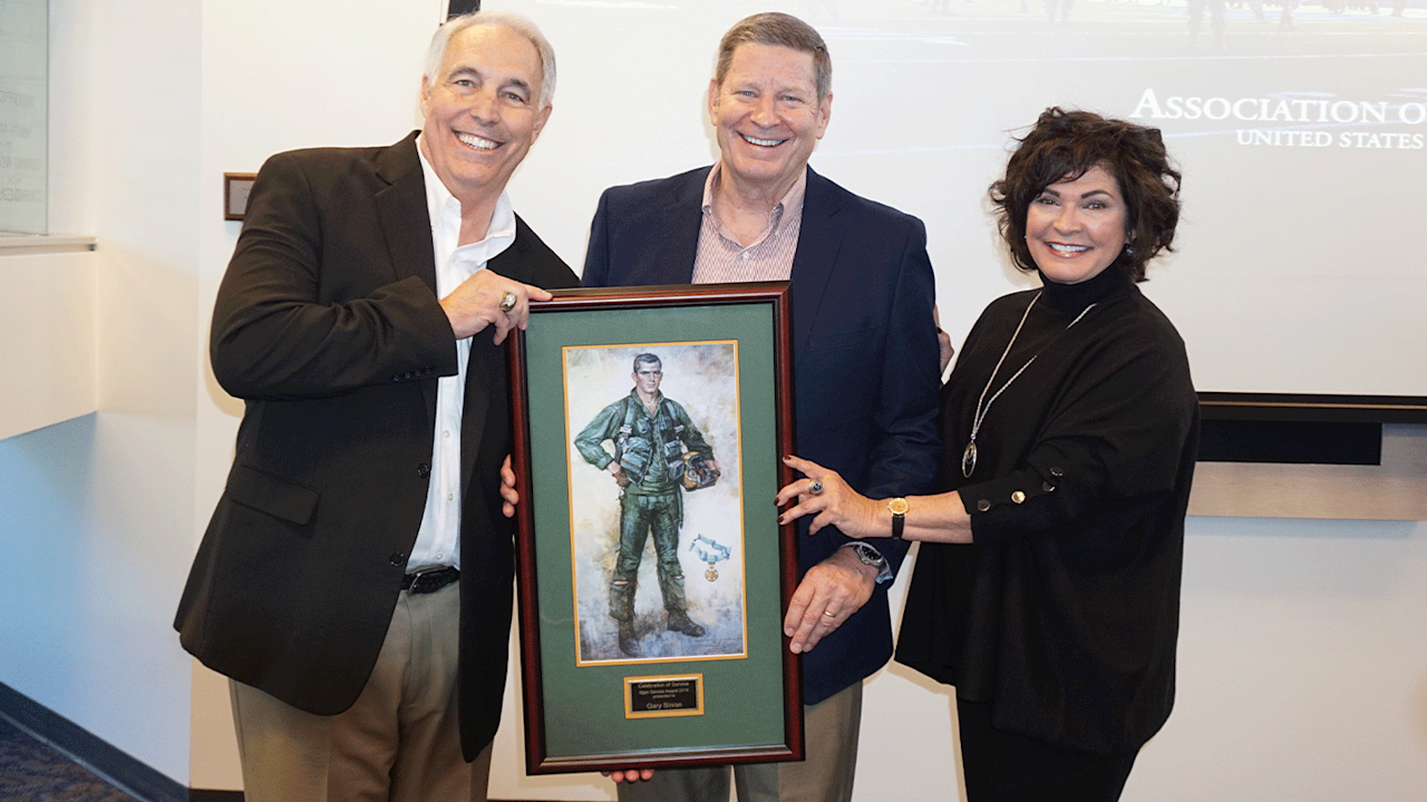 Gary Sinise Honored With The 2019 Sijan Service Award | Gary Sinise ...