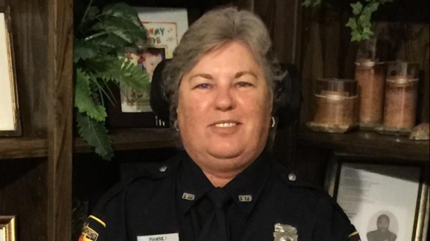 Fort Worth Texas Police Officer Lisa Ramsey Rolls On | Gary Sinise ...