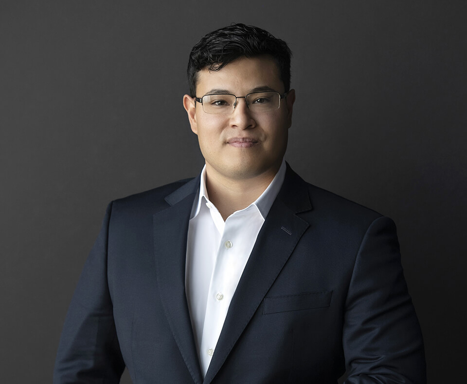 Customers - A Double Assistant Frees Up 100 Hours of His Client’s Time ...