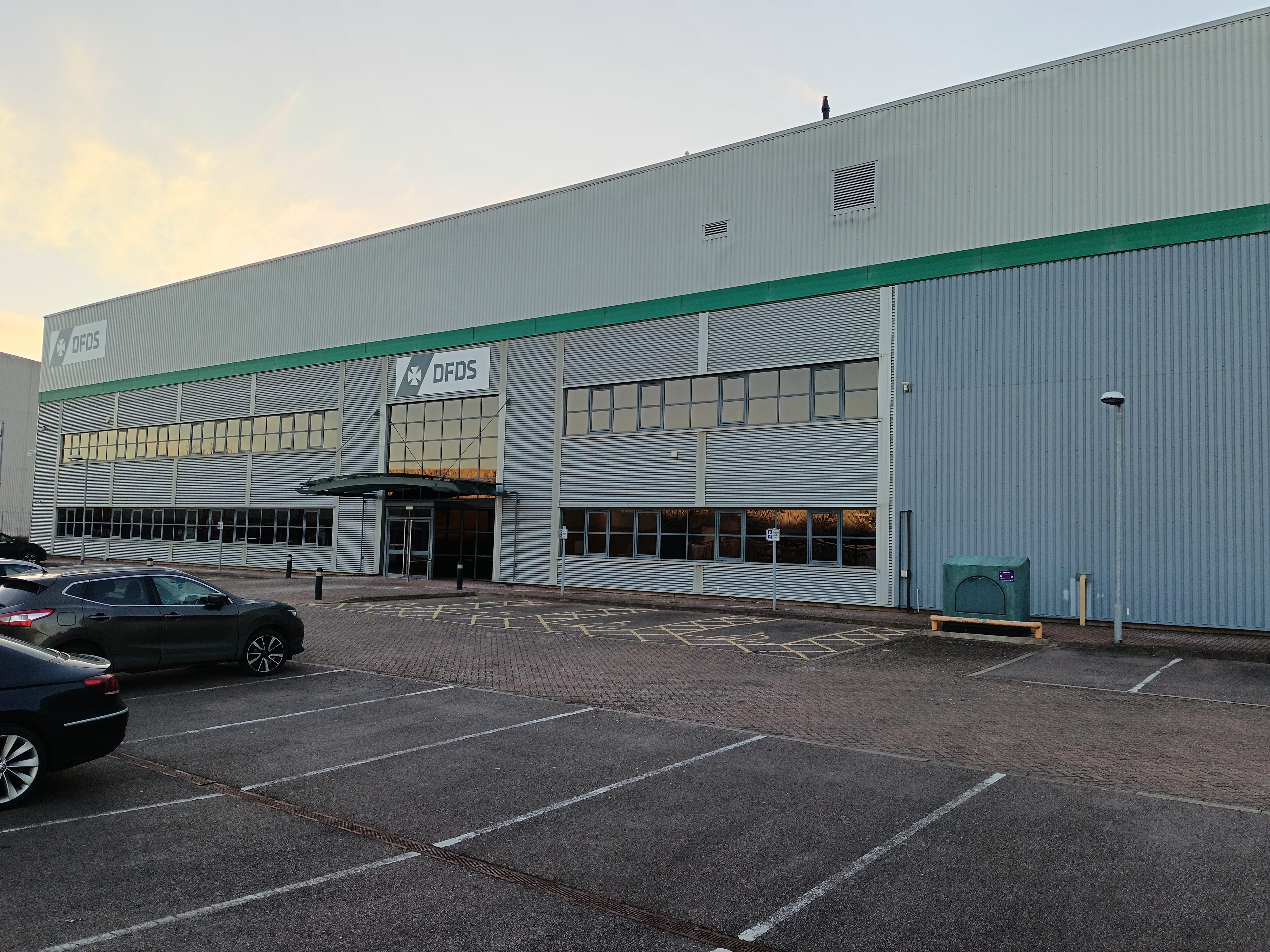 Corby warehouse: a premier warehousing solution | DFDS