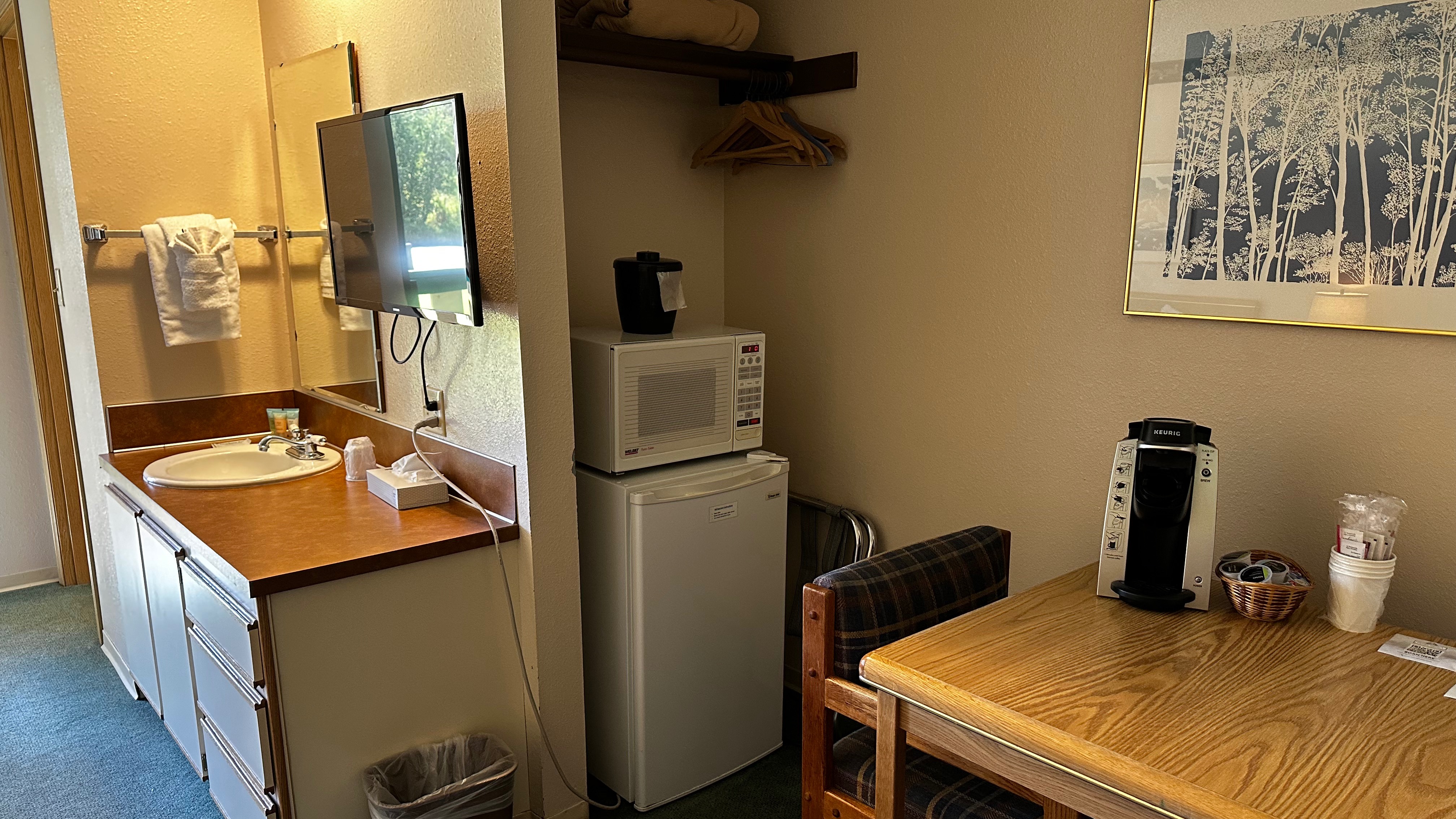 Guest Rooms and Suites | Winthrop Inn