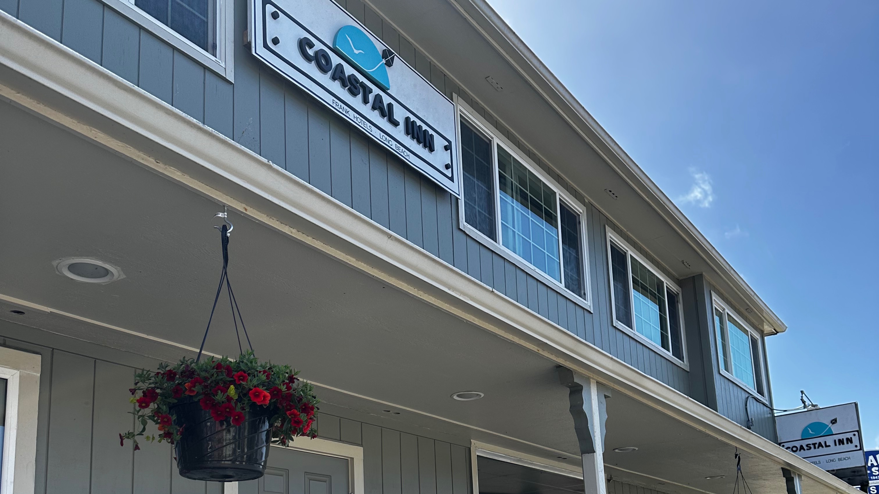 Welcome to the Coastal Inn & Suites | Coastal Inn & Suites