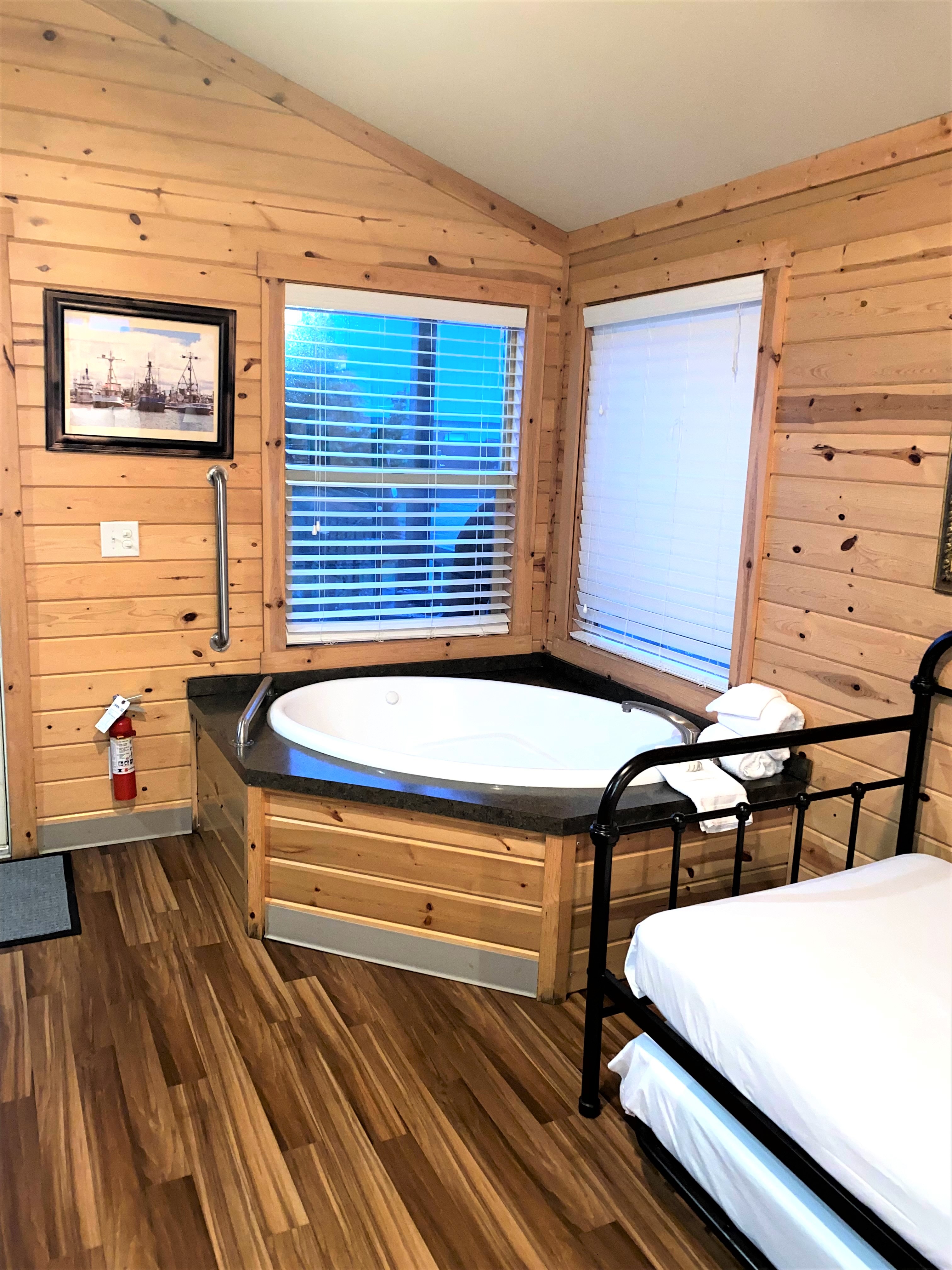 Guest Rooms and Suites | Westport Inn
