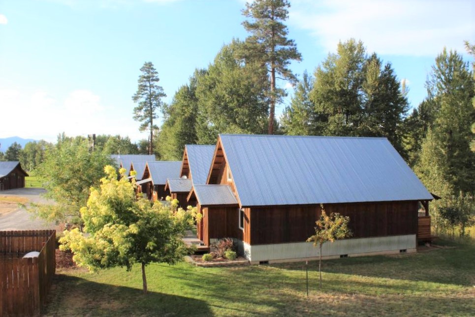 Guest Rooms and Suites | Methow River Lodge