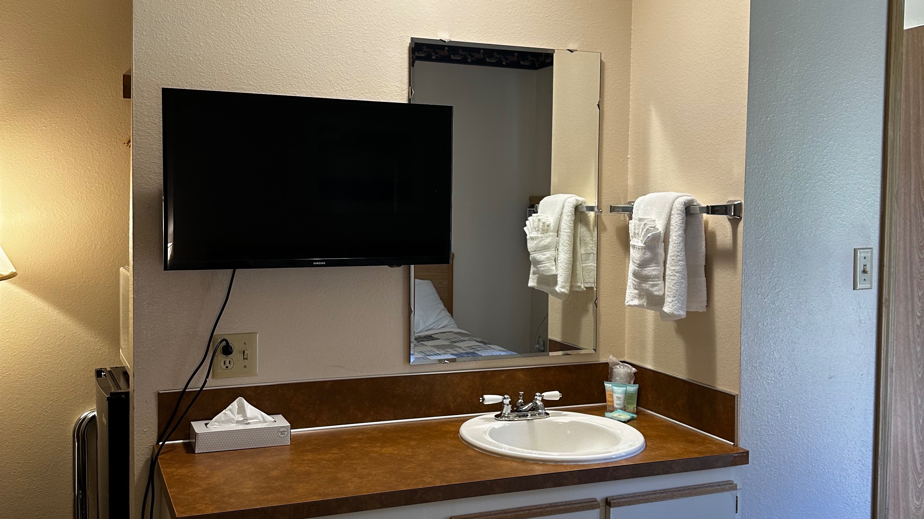 Welcome to the Winthrop Inn | Winthrop Inn