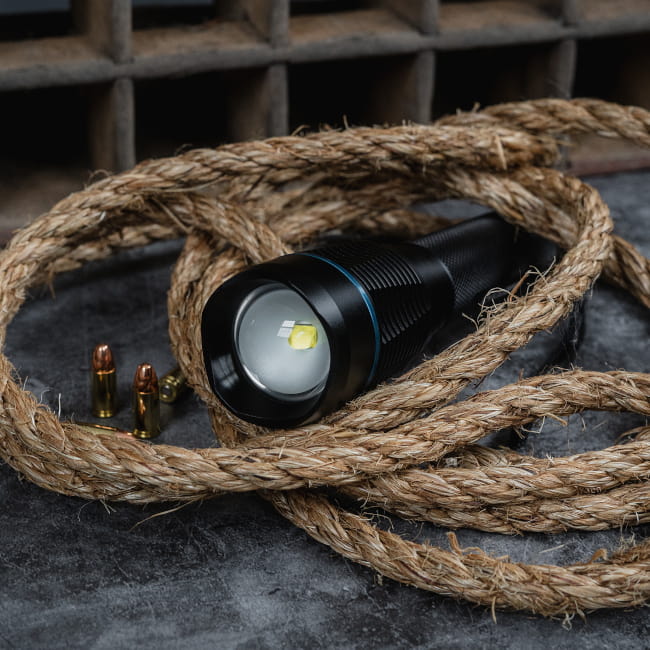 Brontes 2K Flashlight | Tactical Flashlight