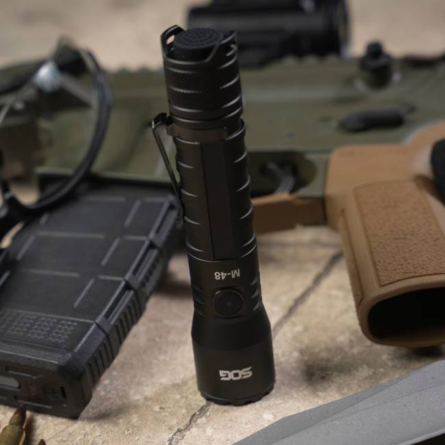 M-48 Flashlight - 2500 Lumens | Daily Carry Lights