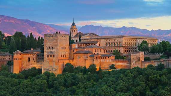 Highlights of Spain & Portugal Tour - SAVE From 10% - Expat Explore