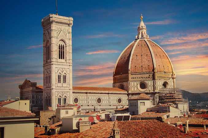 Europe Explorer 18 Day Tour of Europe - Best Priced - Expat Explore