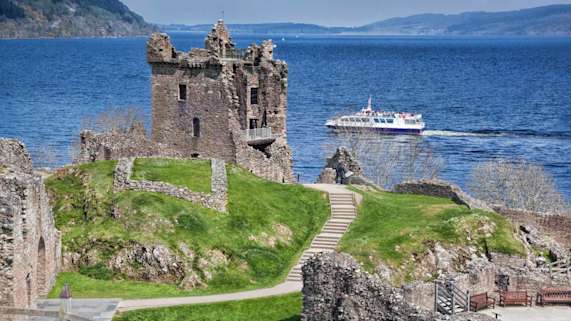 Best of UK & Ireland Tours - UK Trips Book Risk Free - Expat Explore