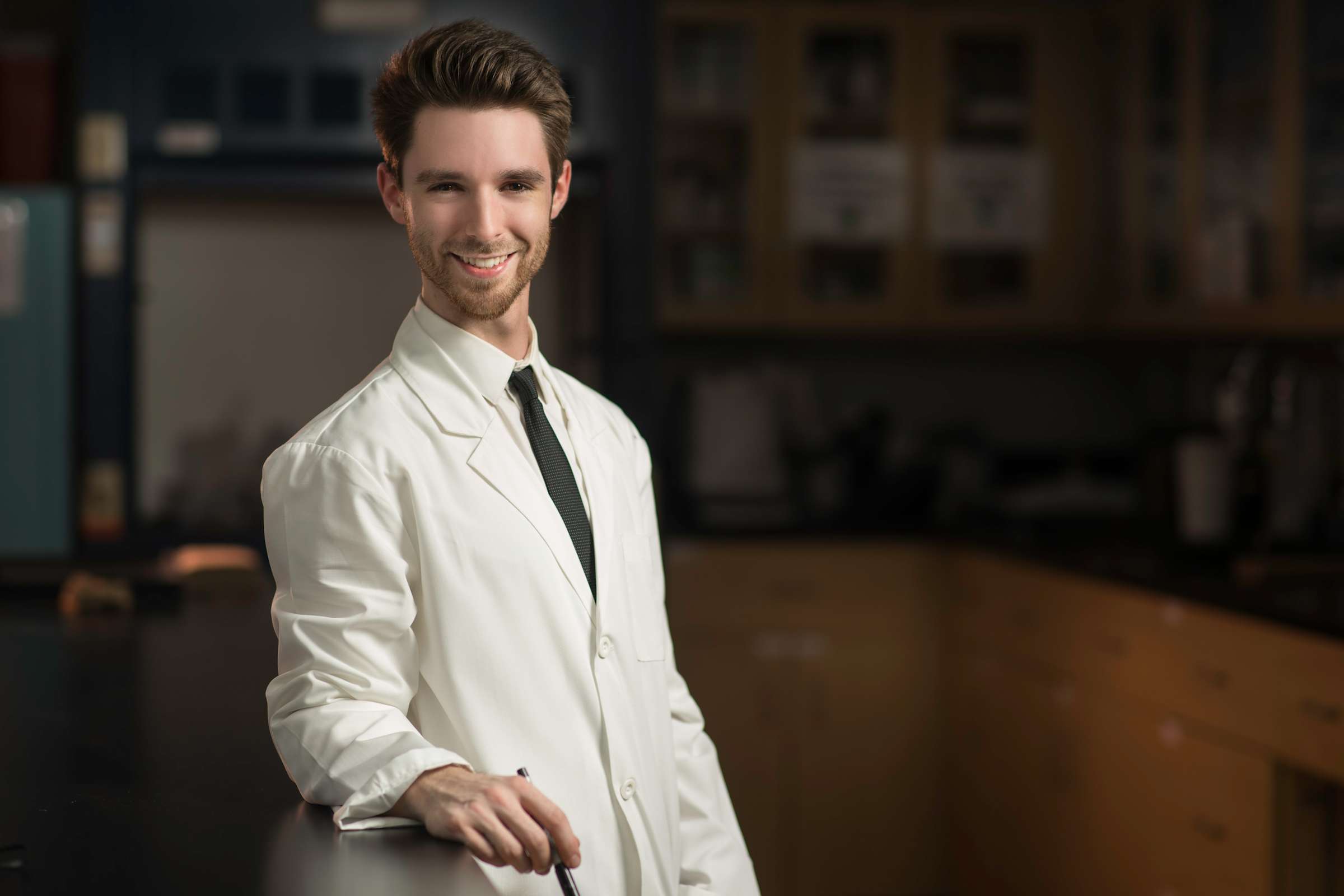 Marco Doucet: Lab photoshoot at Université de Moncton | Looney Bros ...