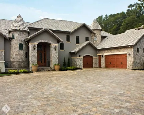 The 4 Benefits Of An Architectural Mailbox | System Pavers