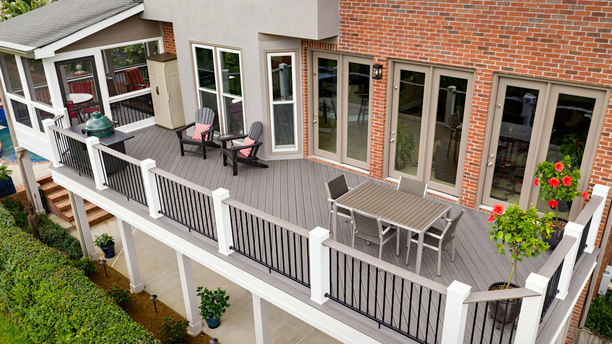 6 Ways To Enhance Your Outdoors With System Decking