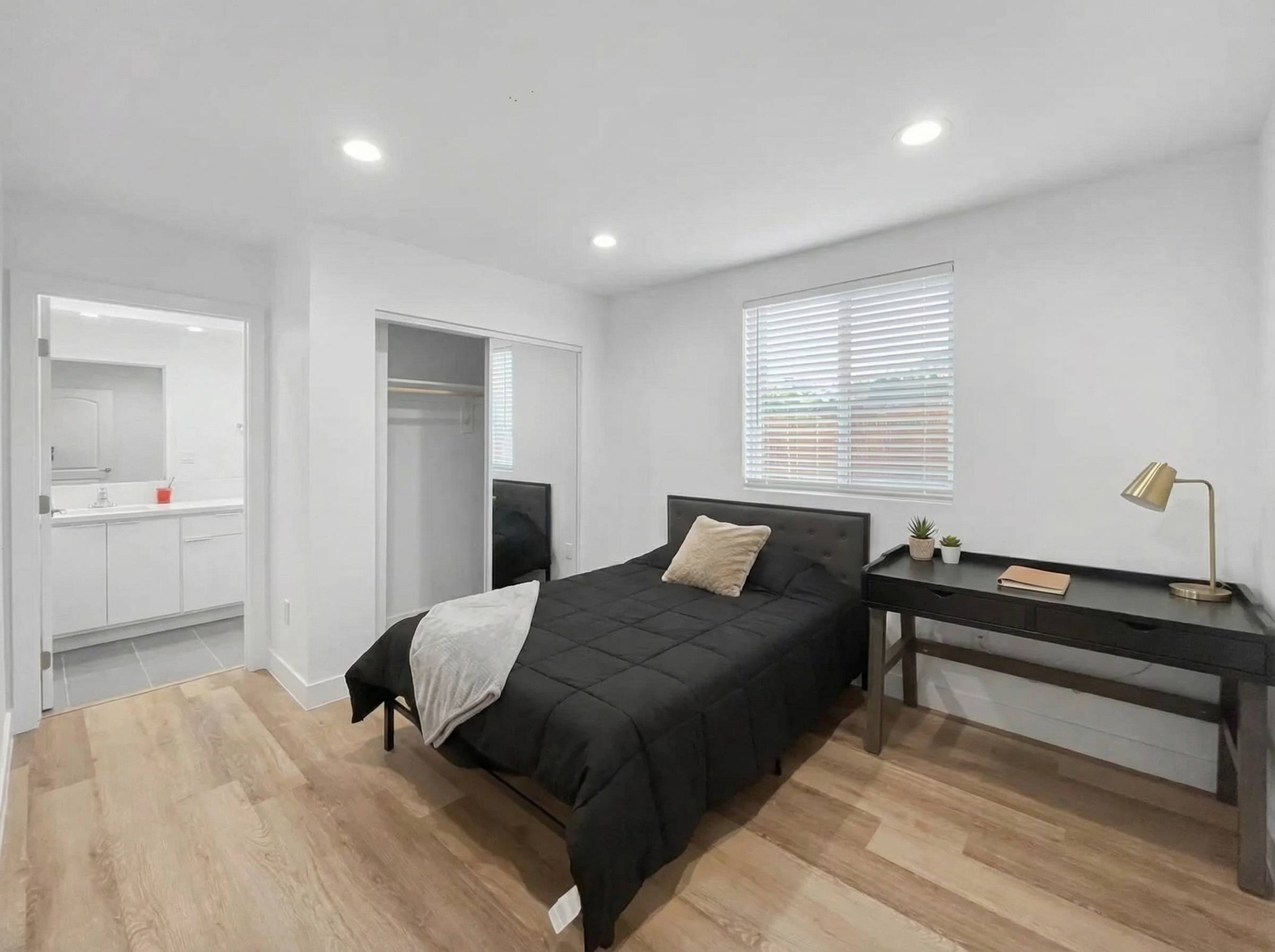 3507 S Budlong Ave, Los Angeles, CA 90007 - Moo Housing