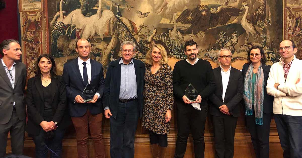 Awarding innovative biomedical research in France