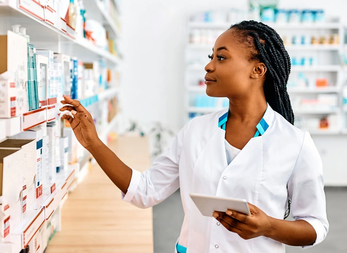 Integrated drug database and clinical support engine | Gold Standard ...